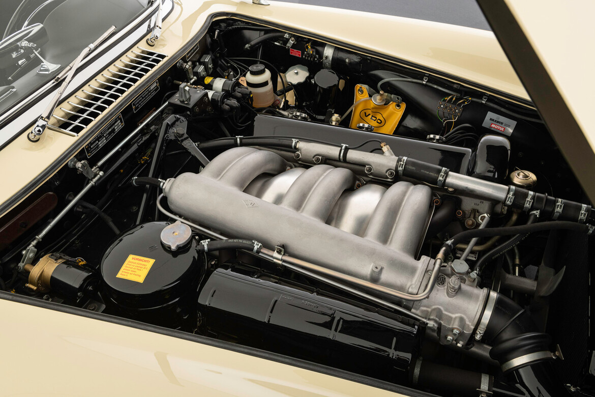 Mercedes-Benz 300 SL Roadster - Classics - Cars | BRABUS