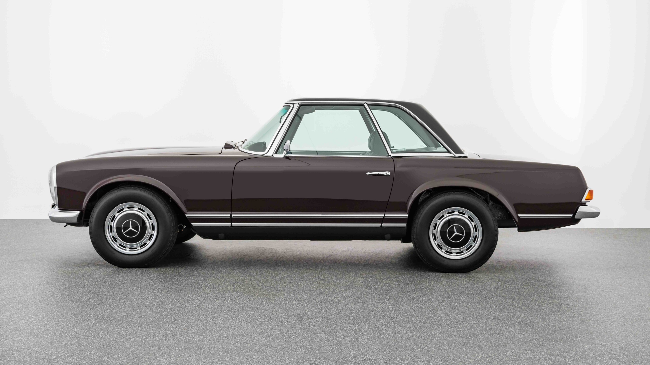 Mercedes-Benz 280 SL Pagode - Classics - Cars - BRABUS