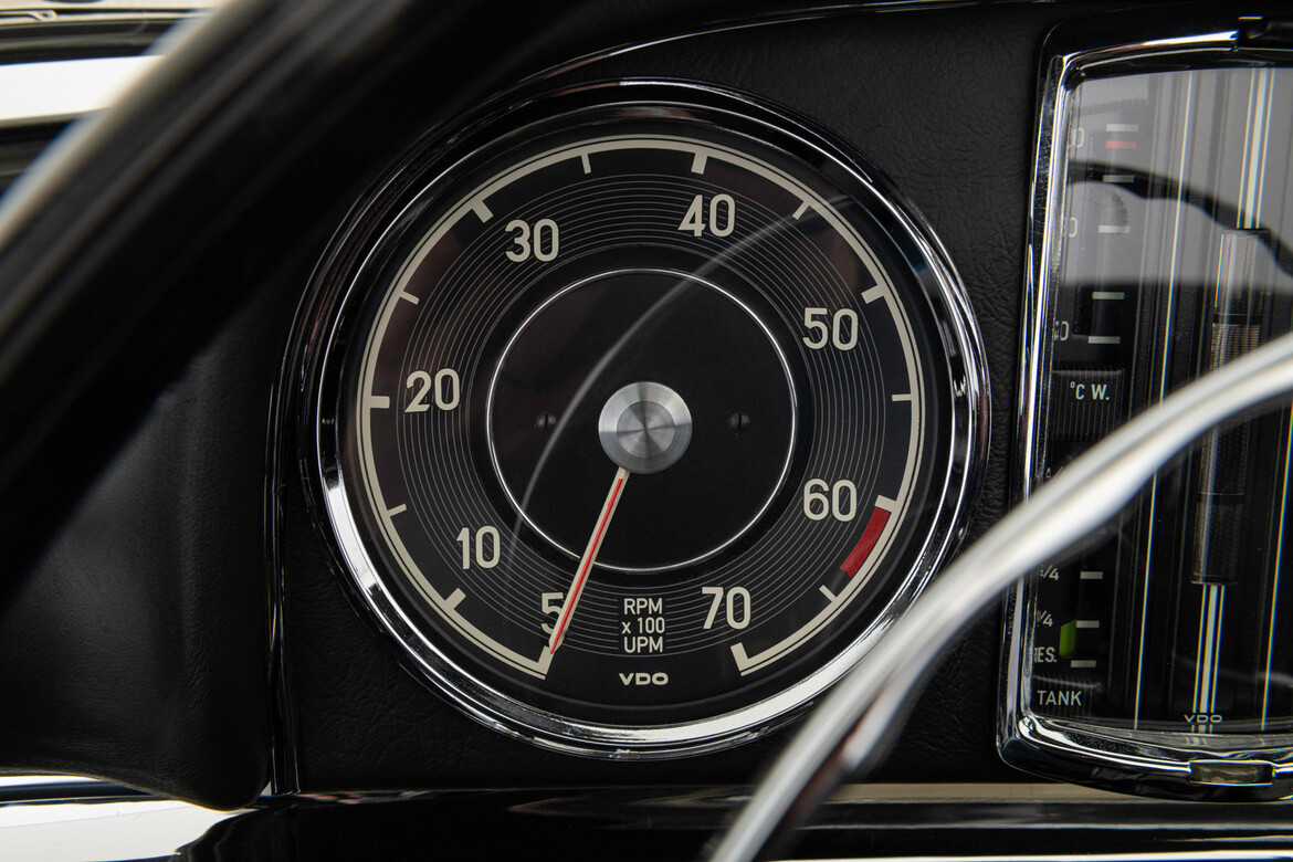 Mercedes-Benz 300 SL Roadster - Classics - Cars | BRABUS