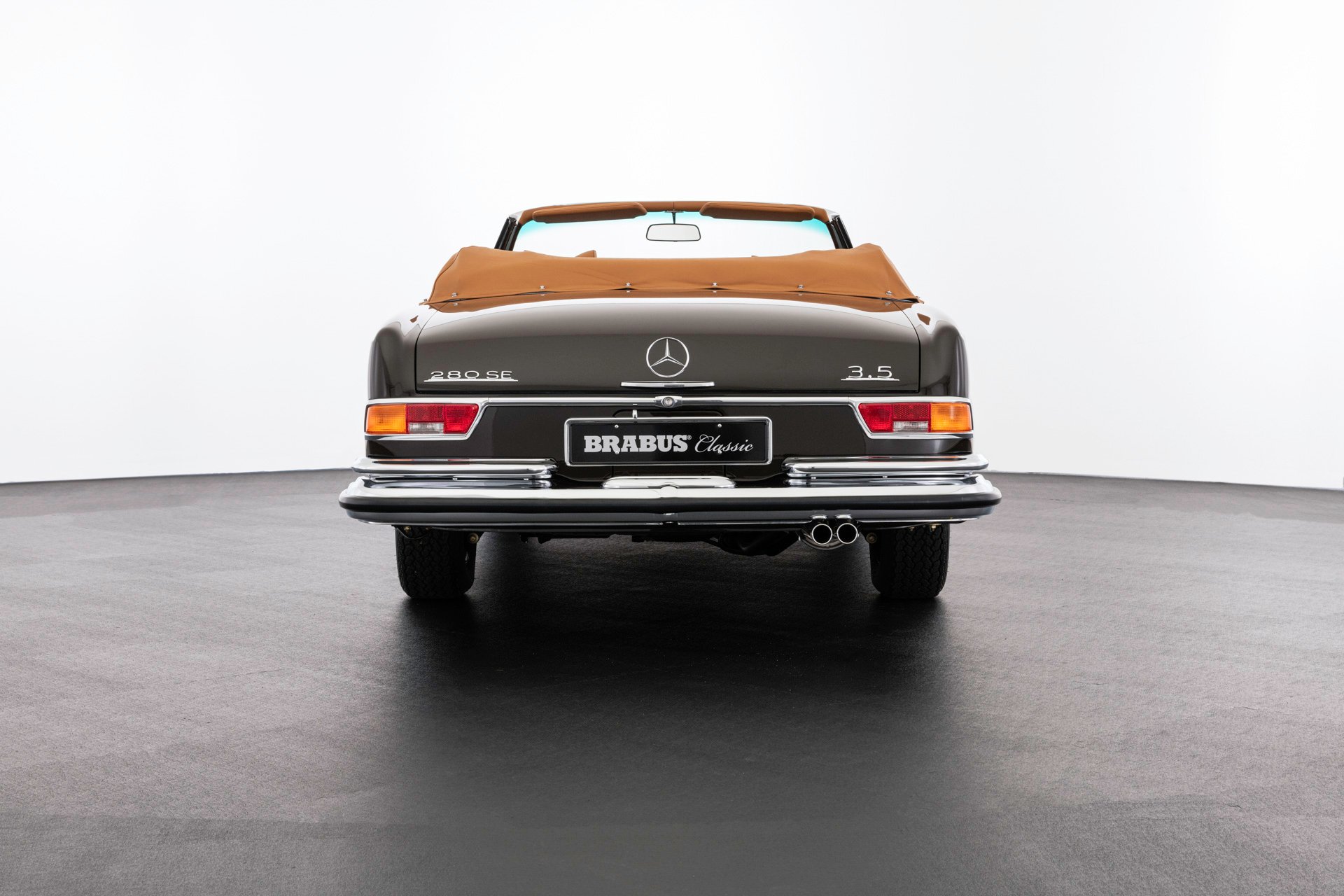 Mercedes-Benz 280 SE 3.5 Cabriolet - Classics - Cars | BRABUS