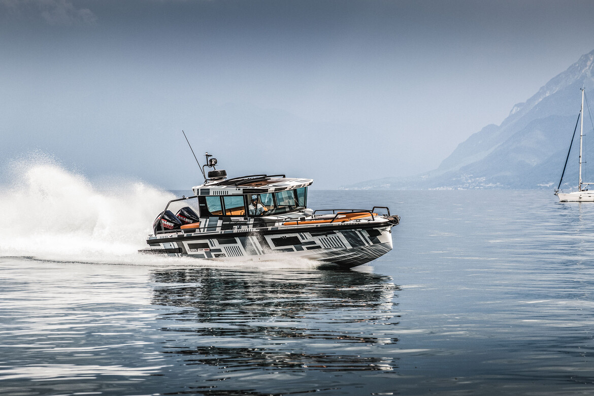 BRABUS Shadow 500 Cabin | BRABUS