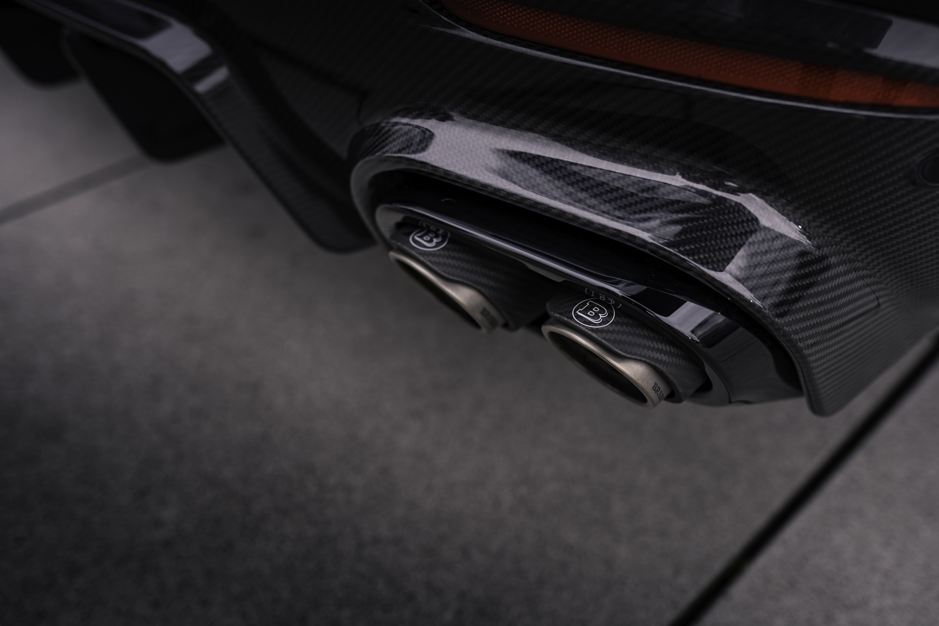 BRABUS 900 SUPERBLACK | BRABUS