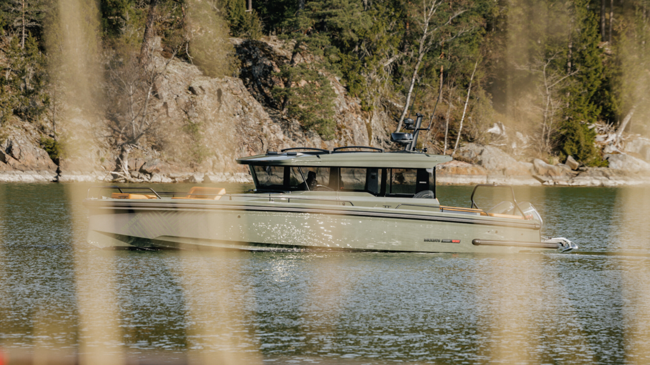 BRABUS Shadow 900 XC Cross Cabin Stealth Green Signature Edition ...