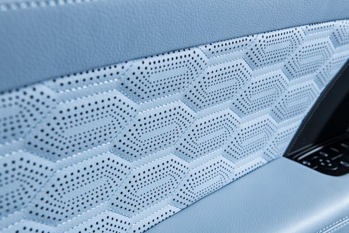 BRABUS 900 Deep Blue - Porsche 911 Turbo S Cabriolet - Cars for Sale ...