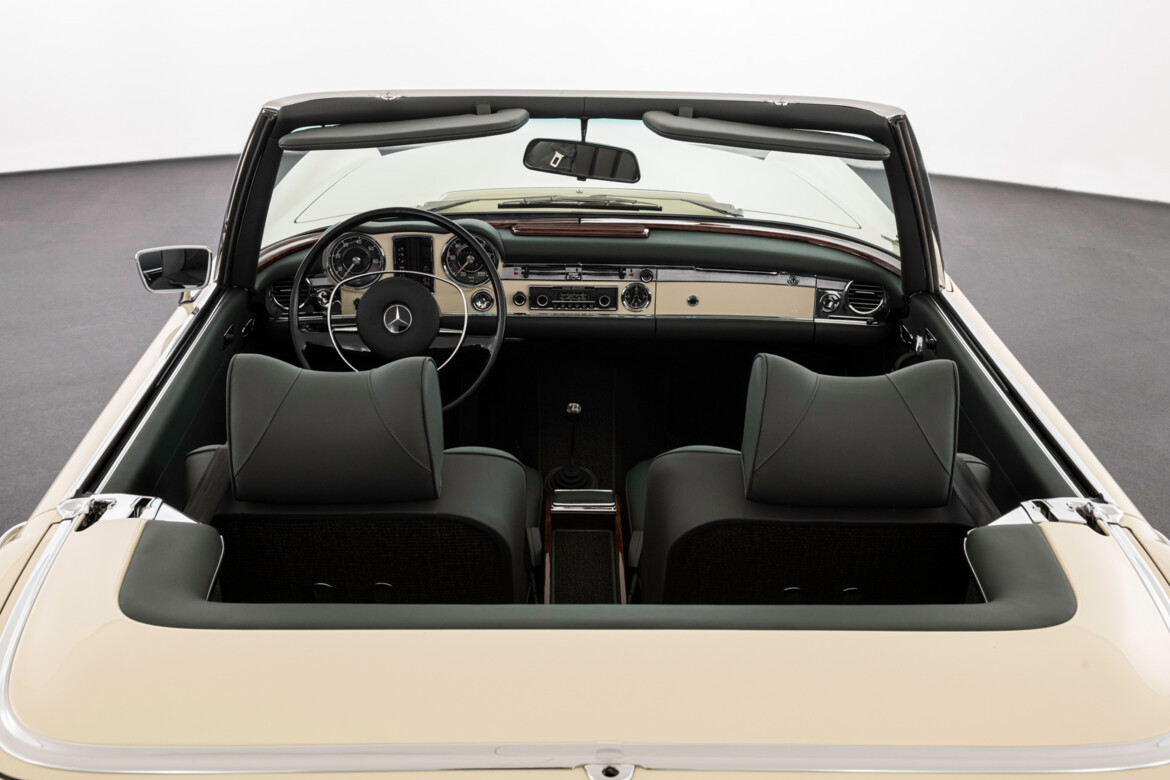 Mercedes-Benz 280 SL Pagode - Classics - Cars | BRABUS