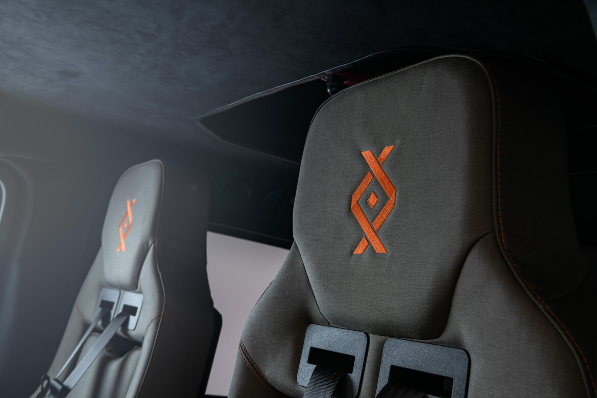 INVICTO MISSION VR6 Plus ERV fully certified armoured vehicle with ...