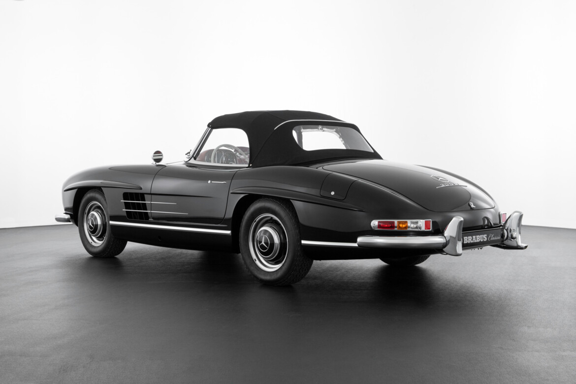 Mercedes-Benz 300 SL Roadster - Classics - Cars | BRABUS