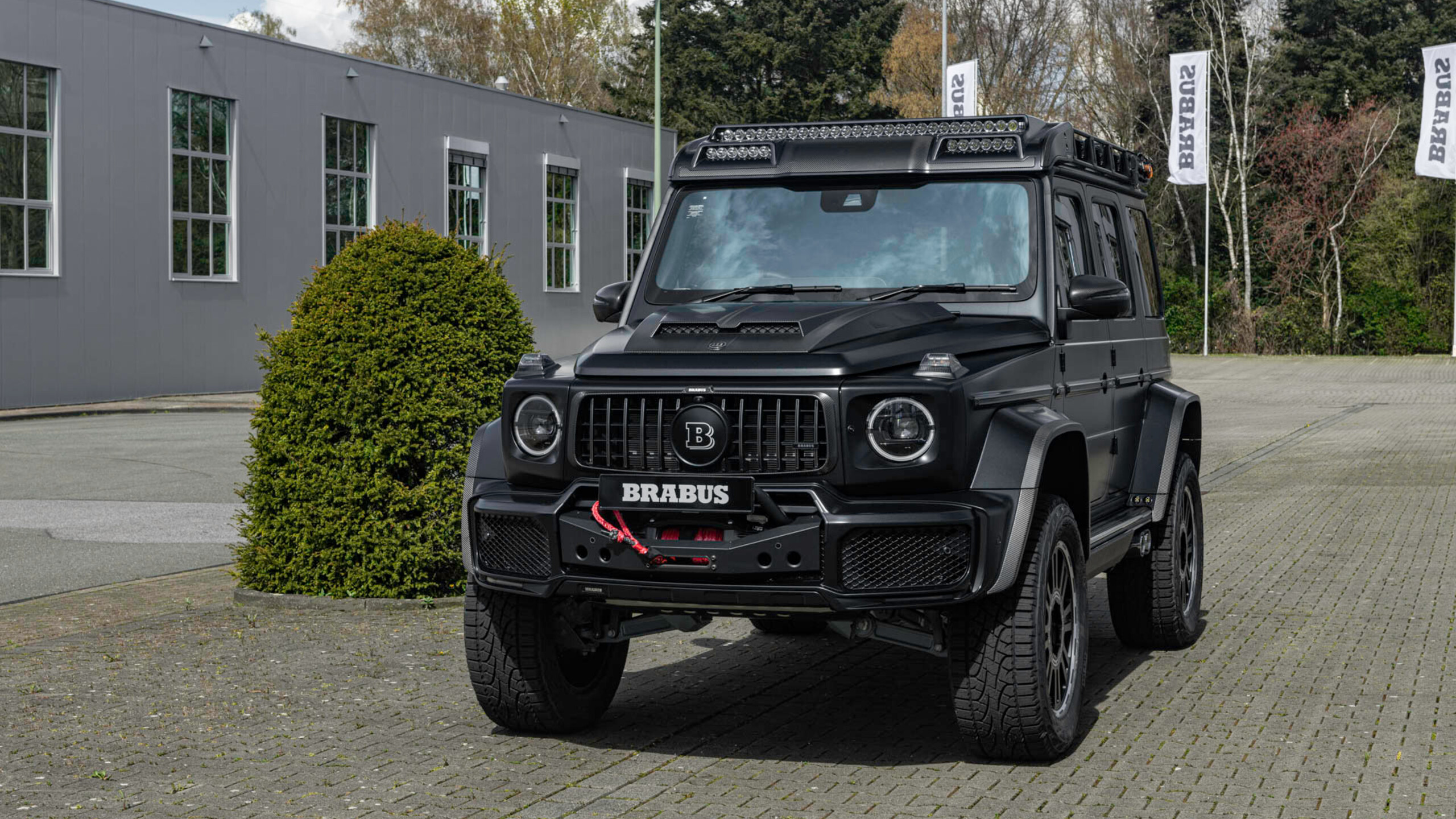BRABUS 800 4x4² Edition RHD - Supercars - Cars - BRABUS