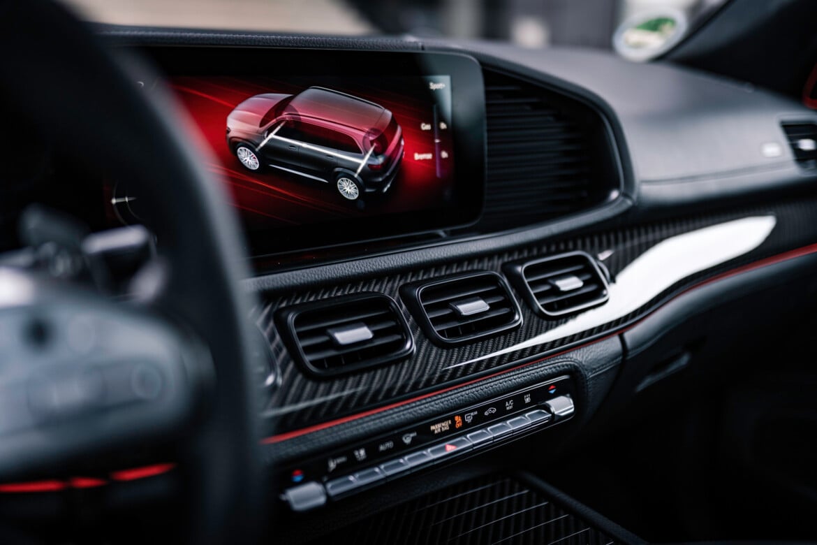 BRABUS 900 SUPERBLACK | BRABUS