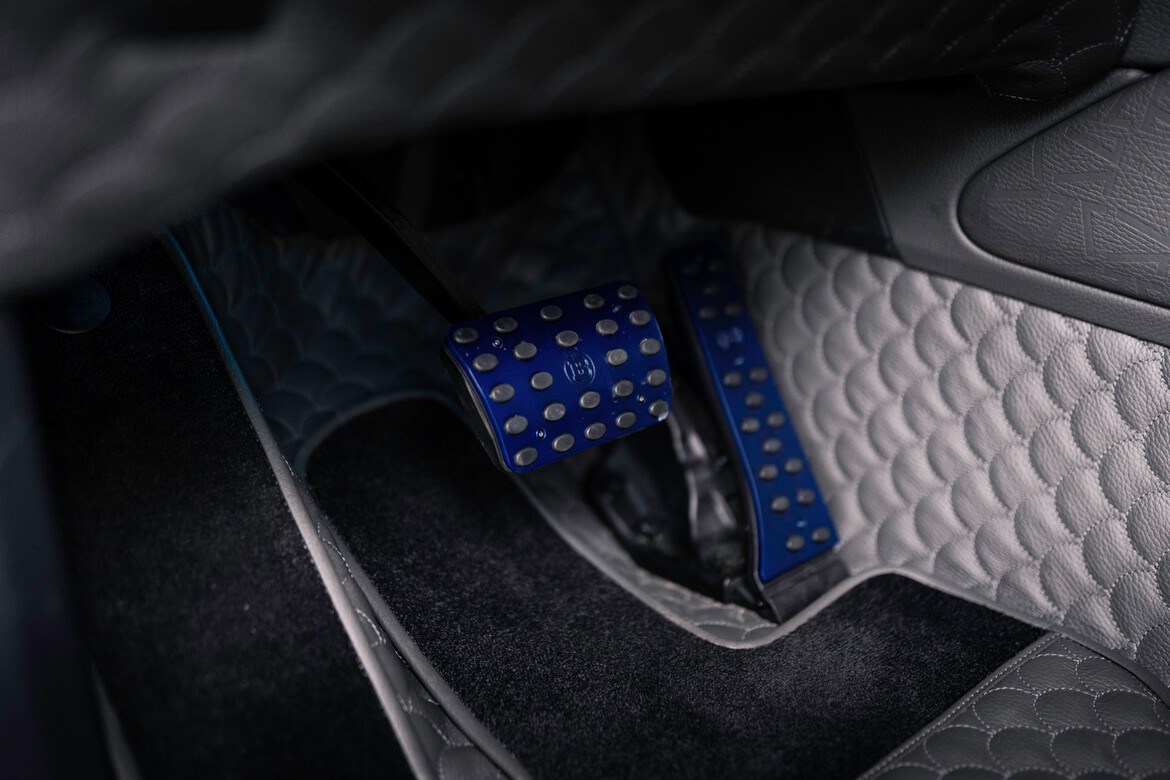 BRABUS 900 Deep Blue - Supercars - Cars | BRABUS