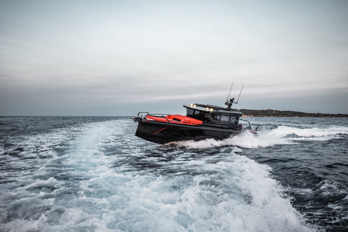 BRABUS Shadow 900 XC Cross Cabin Black Ops Signature Edition ...