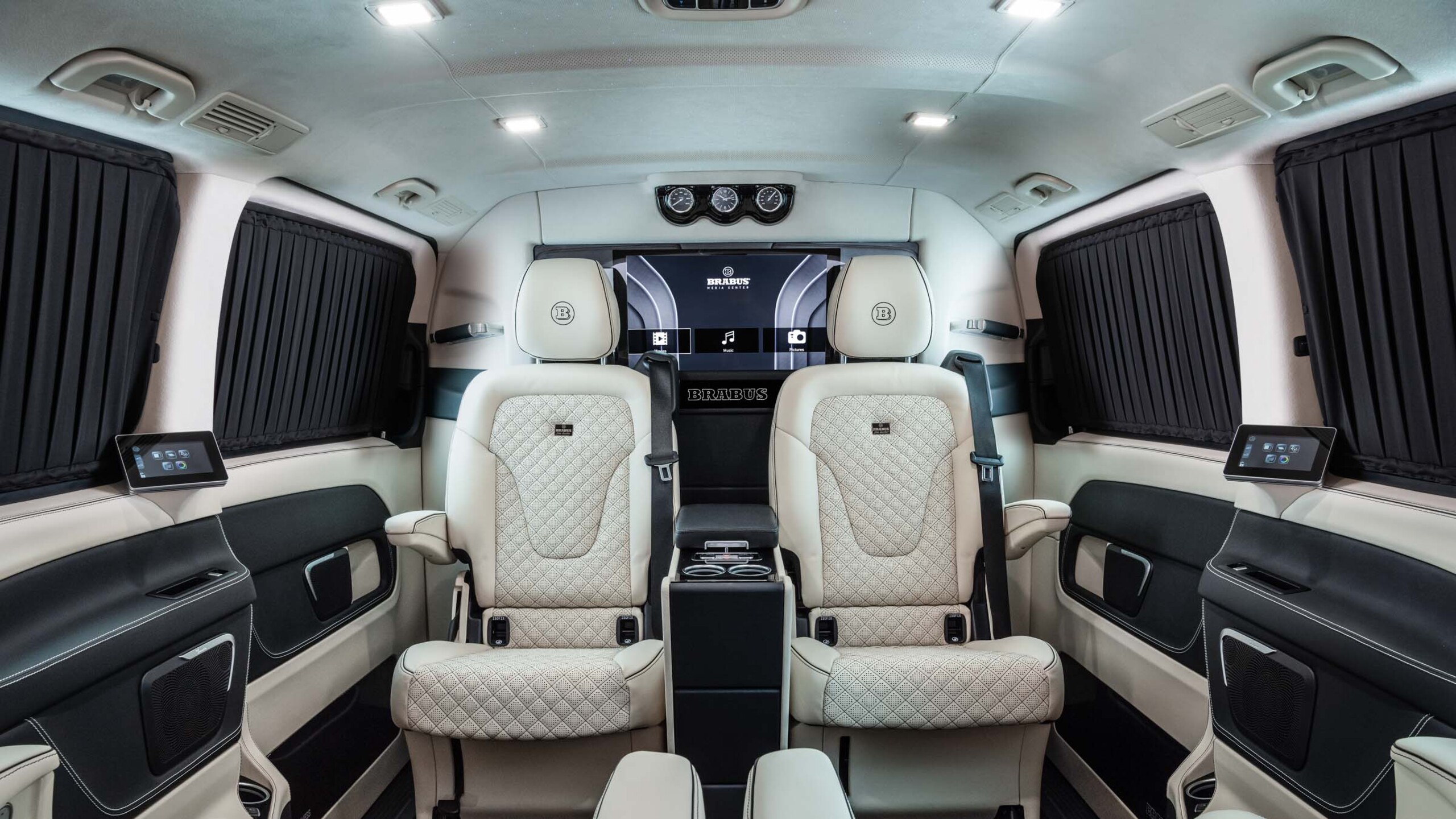 Business partition wall Mercedes W 447 V 220 - V 300 | AMG Line