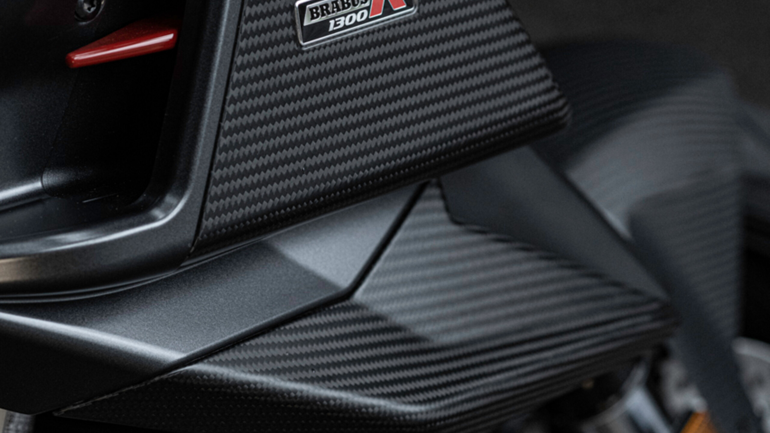 BRABUS 1300 R Edition 23 - BRABUS