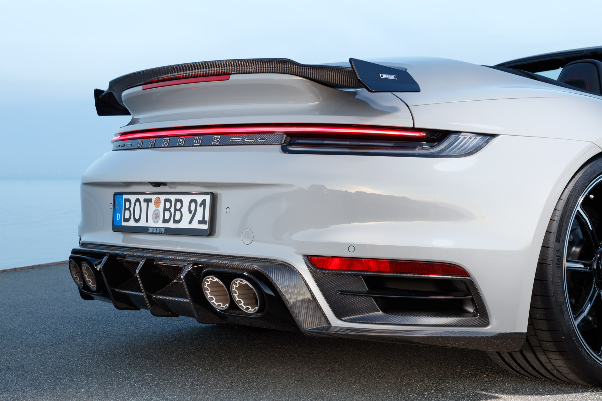 BRABUS 820 - Based On Porsche 911 Turbo S Cabriolet - News & Events ...