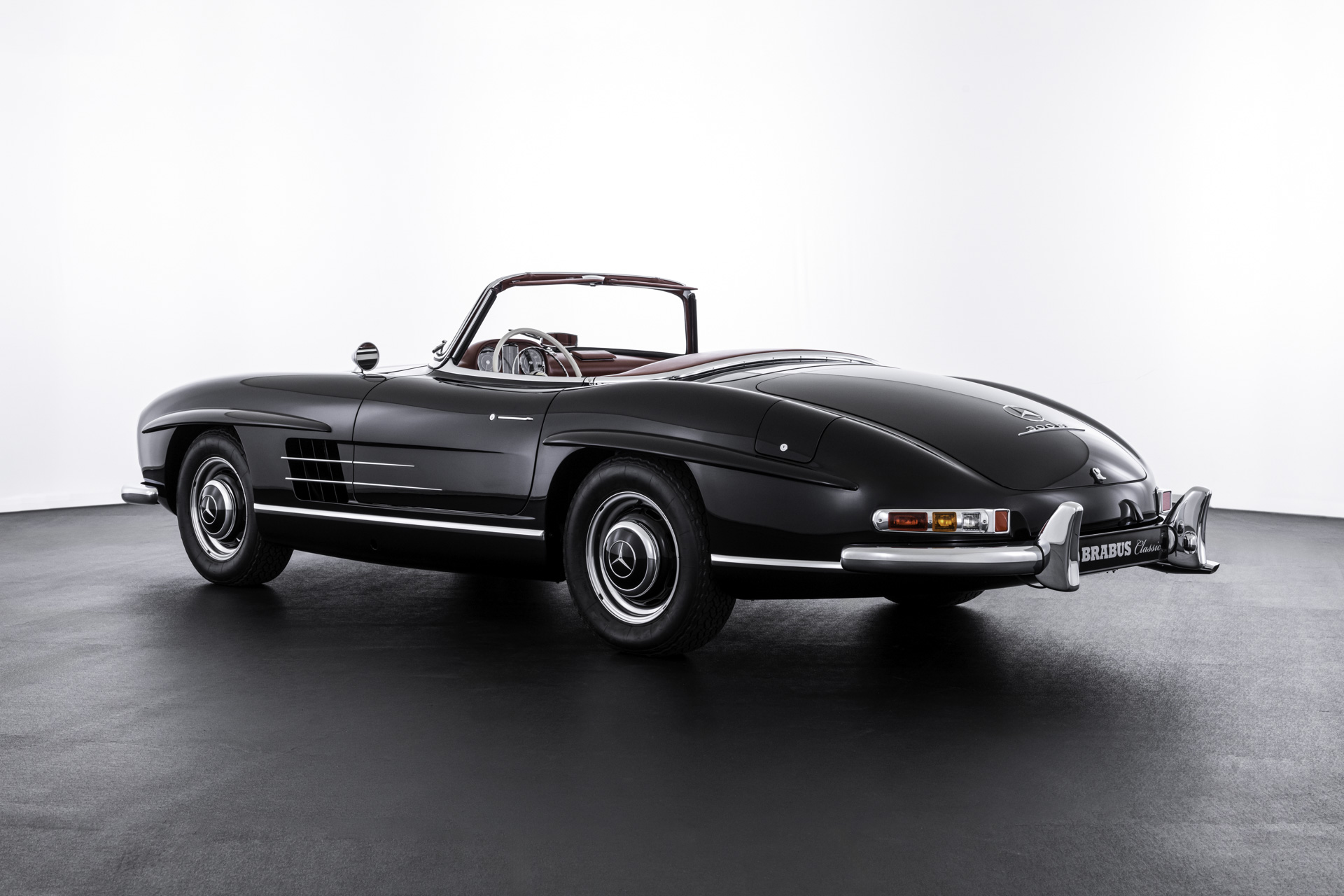Mercedes-Benz 300 SL Roadster - Classics - Cars - BRABUS