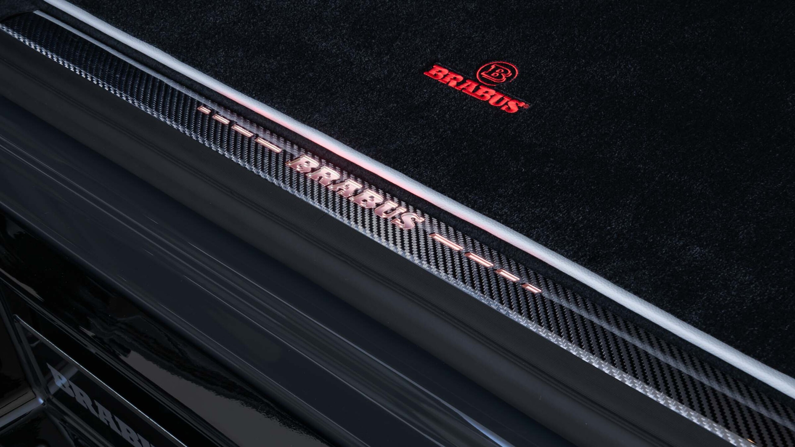 Carbon Scuff Plates Mercedes W 463A AMG G 63