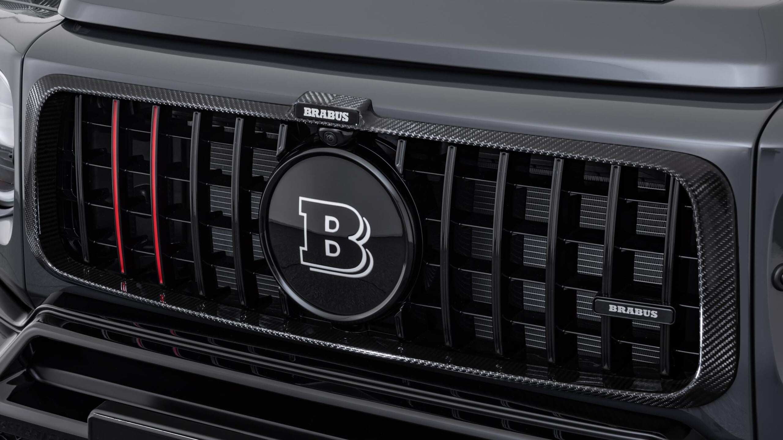 Carbon radiator grille attachment Mercedes W 465 AMG G 63