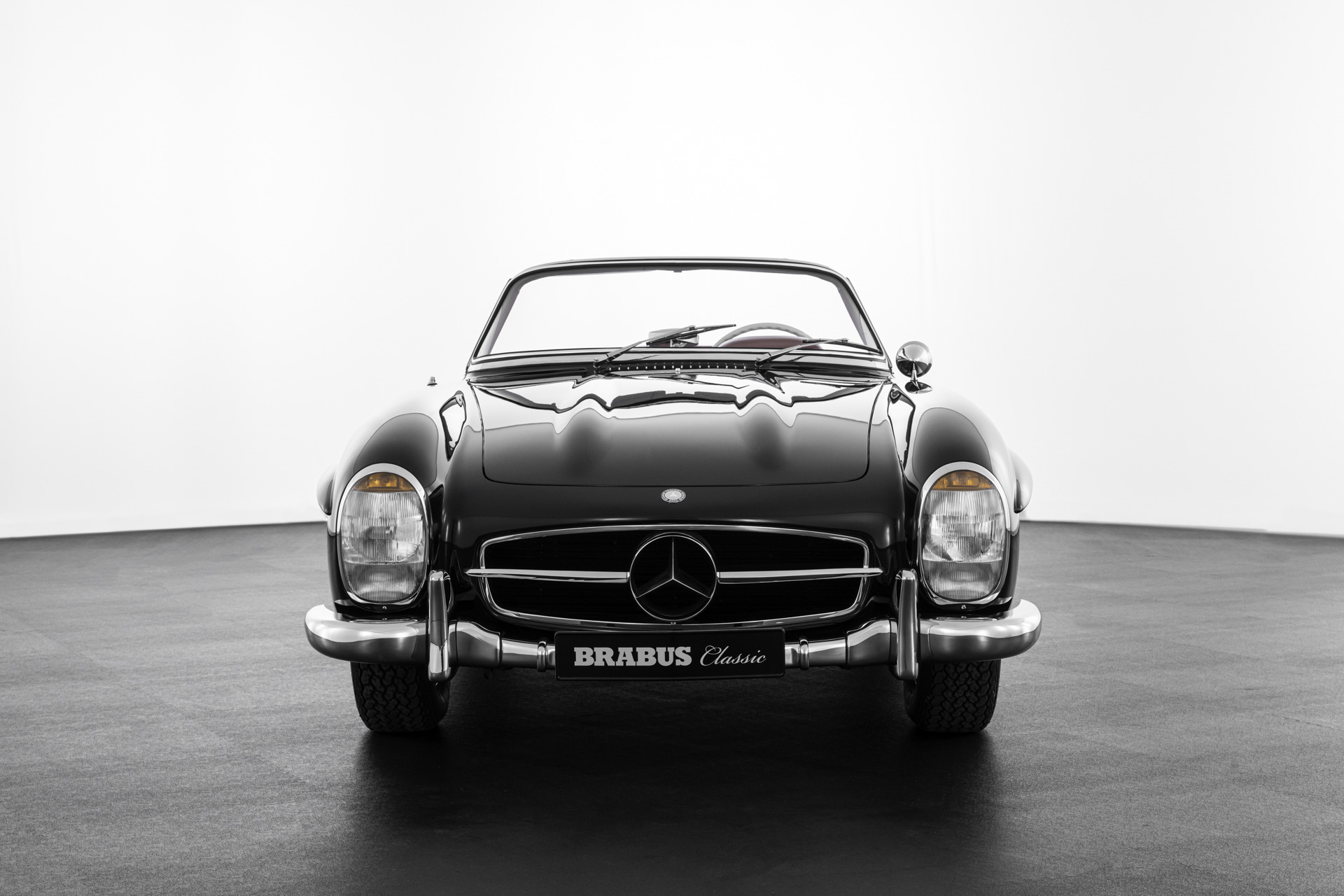 Mercedes-Benz 300 SL Roadster - Classics - Cars - BRABUS