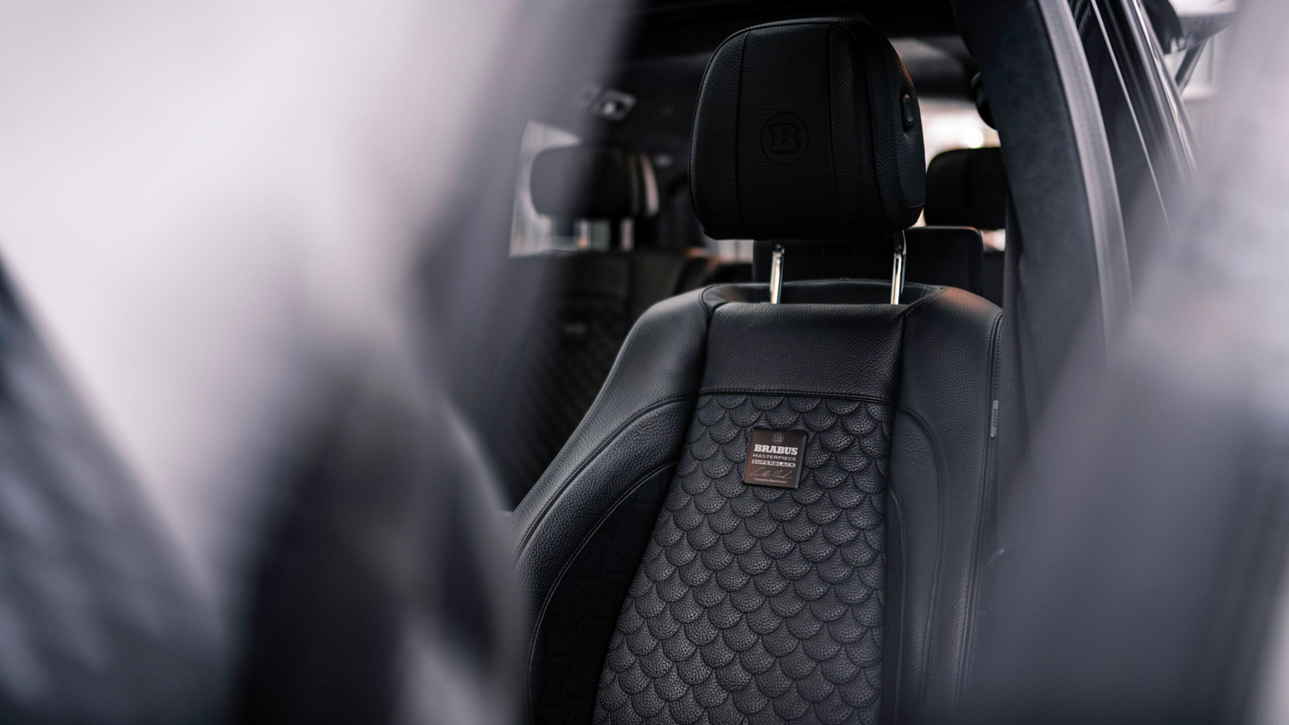 BRABUS 900 SUPERBLACK - BRABUS