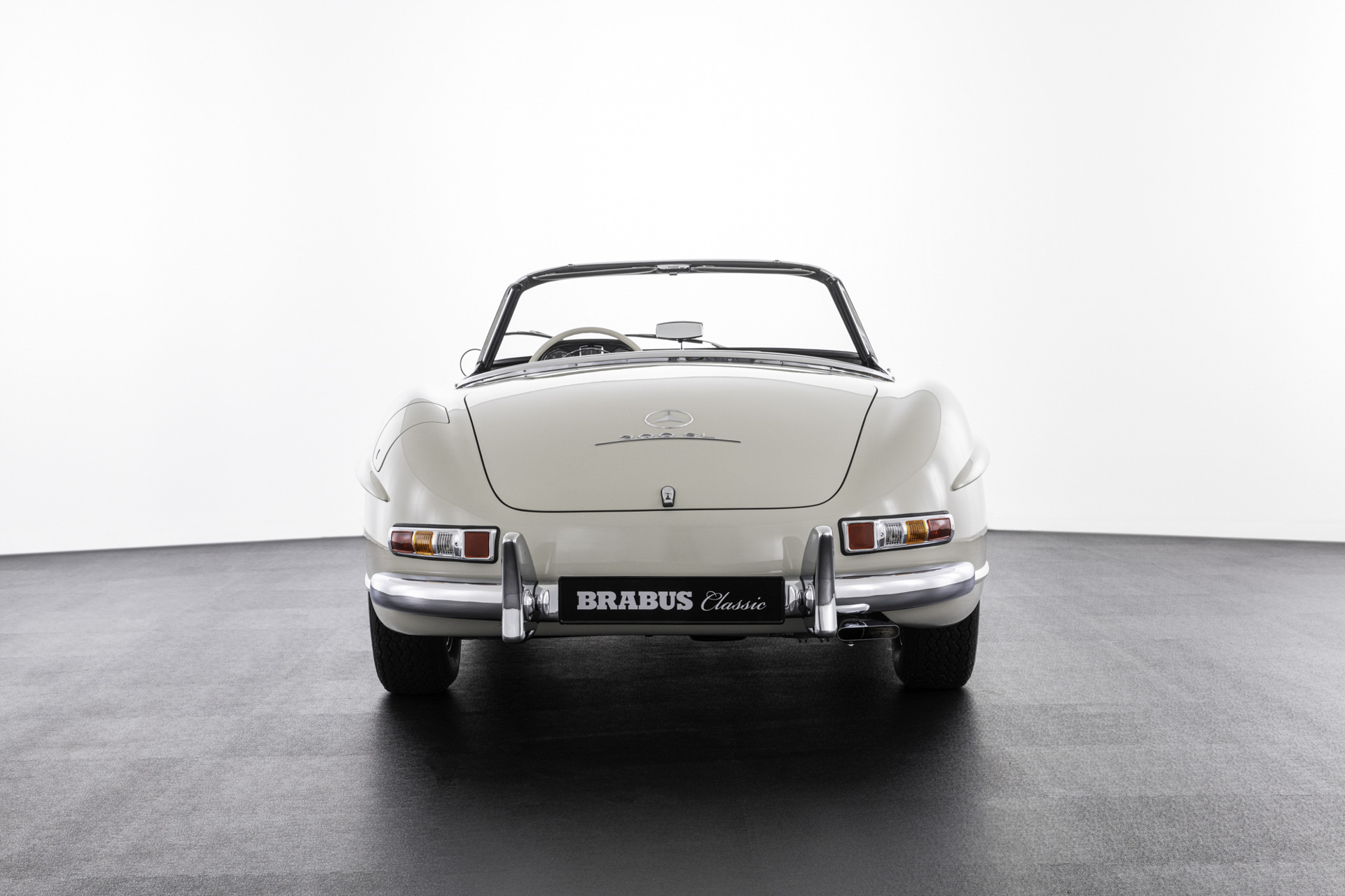 Mercedes-Benz 300 SL Roadster - Classics - Cars | BRABUS