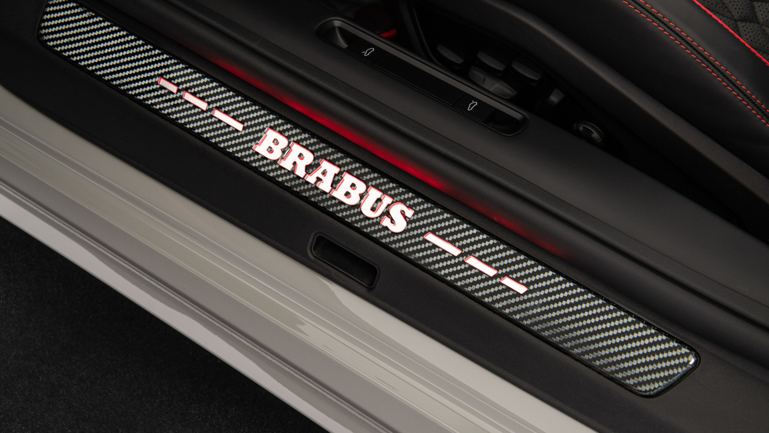 BRABUS 820 - Porsche 911 Turbo S Cabriolet - Supercars - Cars - BRABUS
