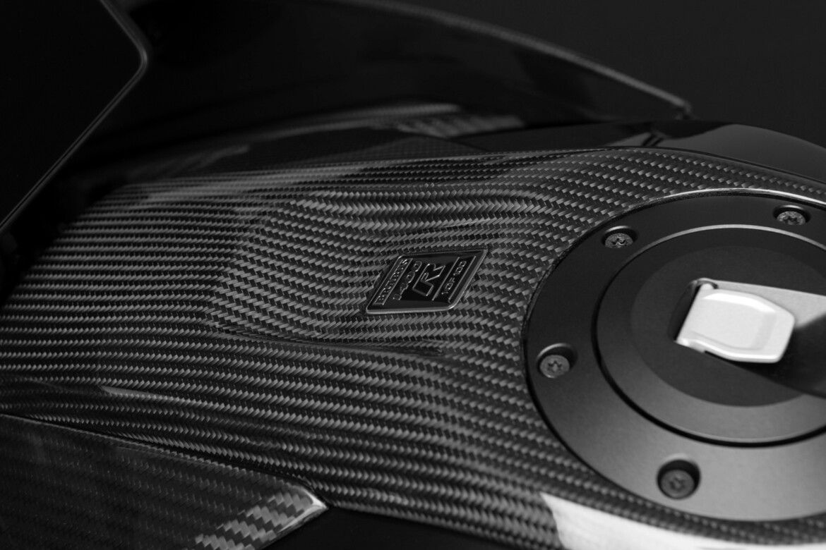 BRABUS 1400 R SIGNATURE EDITION - Cars for Sale - Cars | BRABUS
