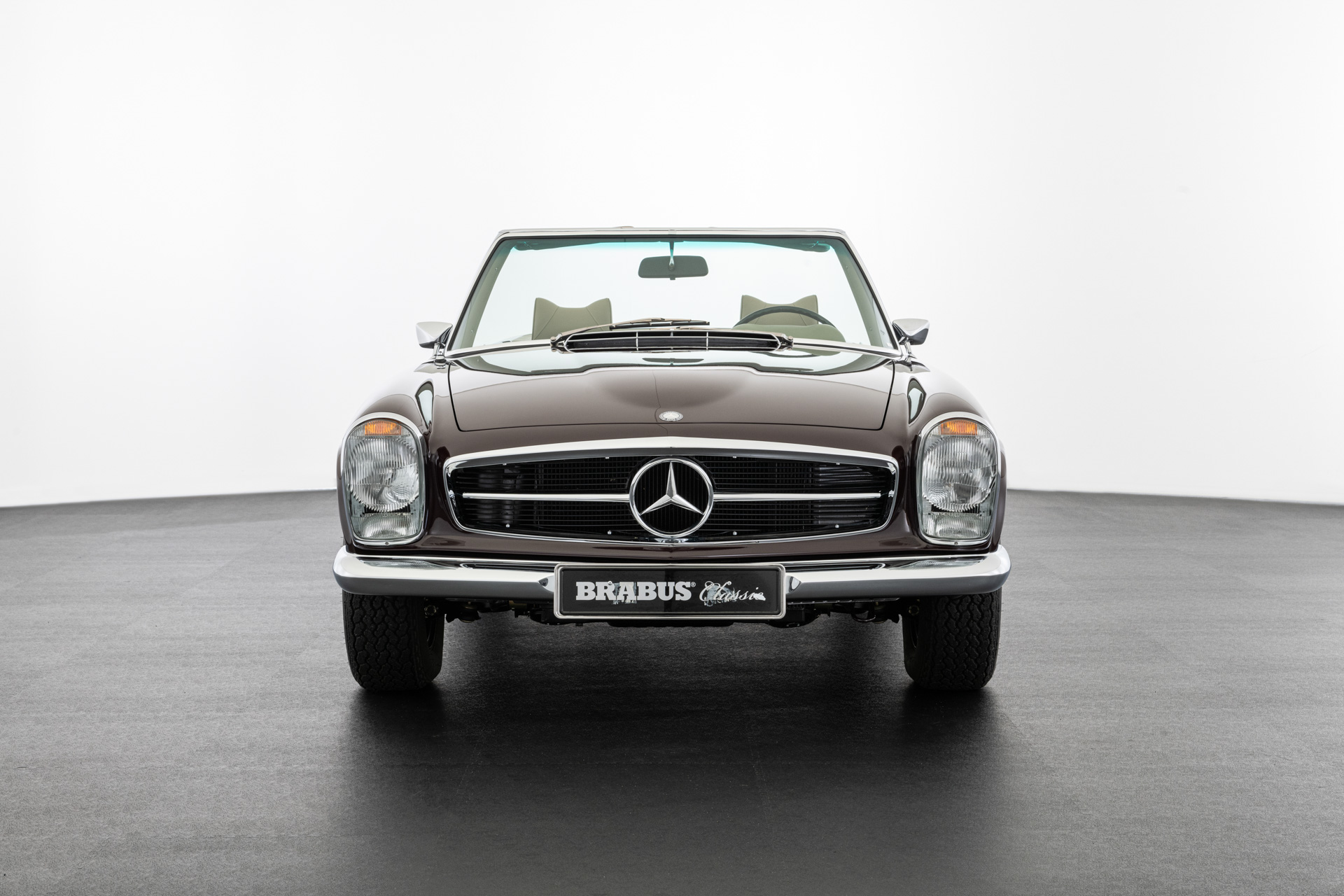 Mercedes-Benz 280 SL Pagoda - Classics - Cars | BRABUS