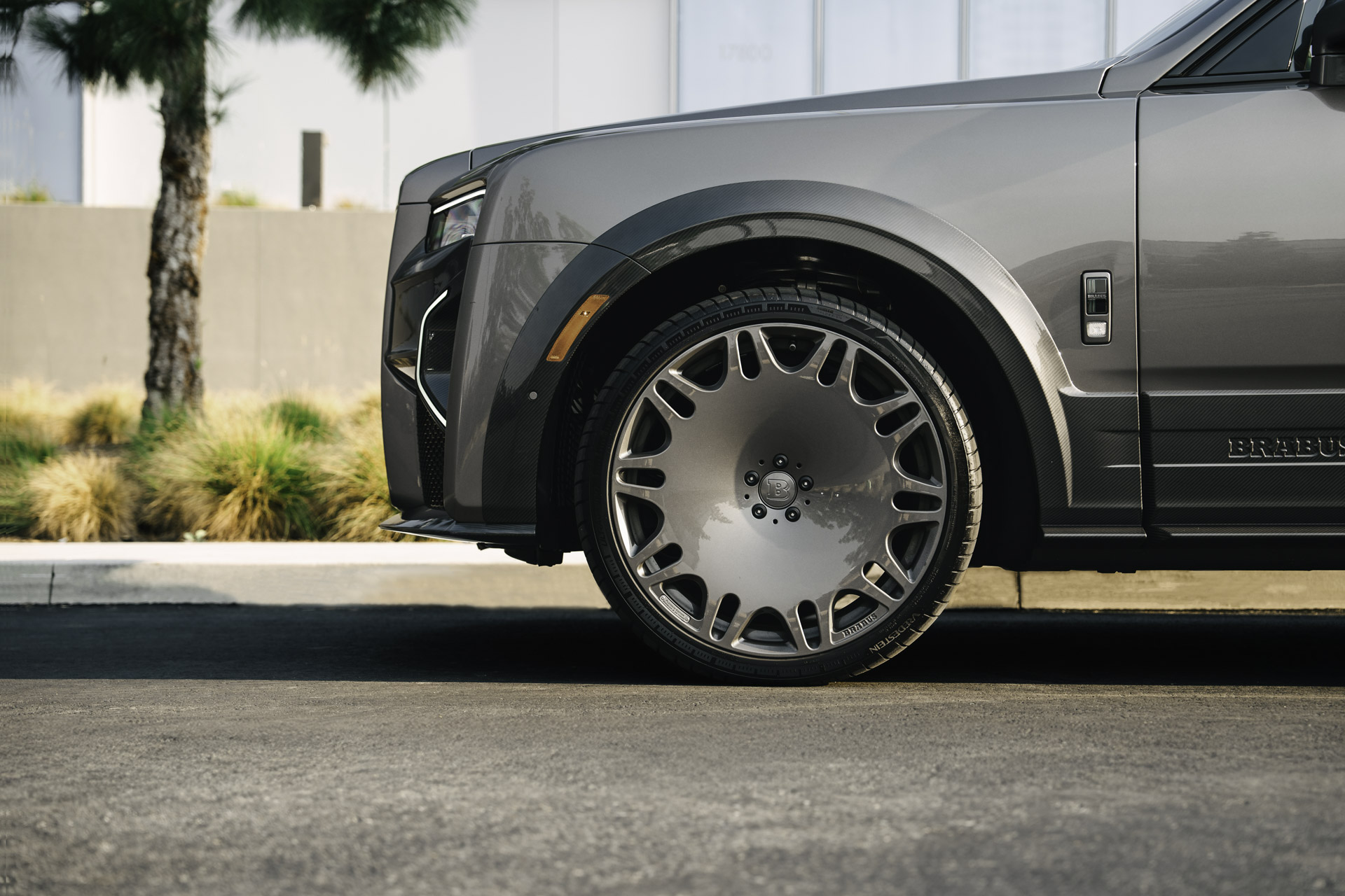 BRABUS 700 - based on Rolls Royce Cullinan Series II - Latest News ...