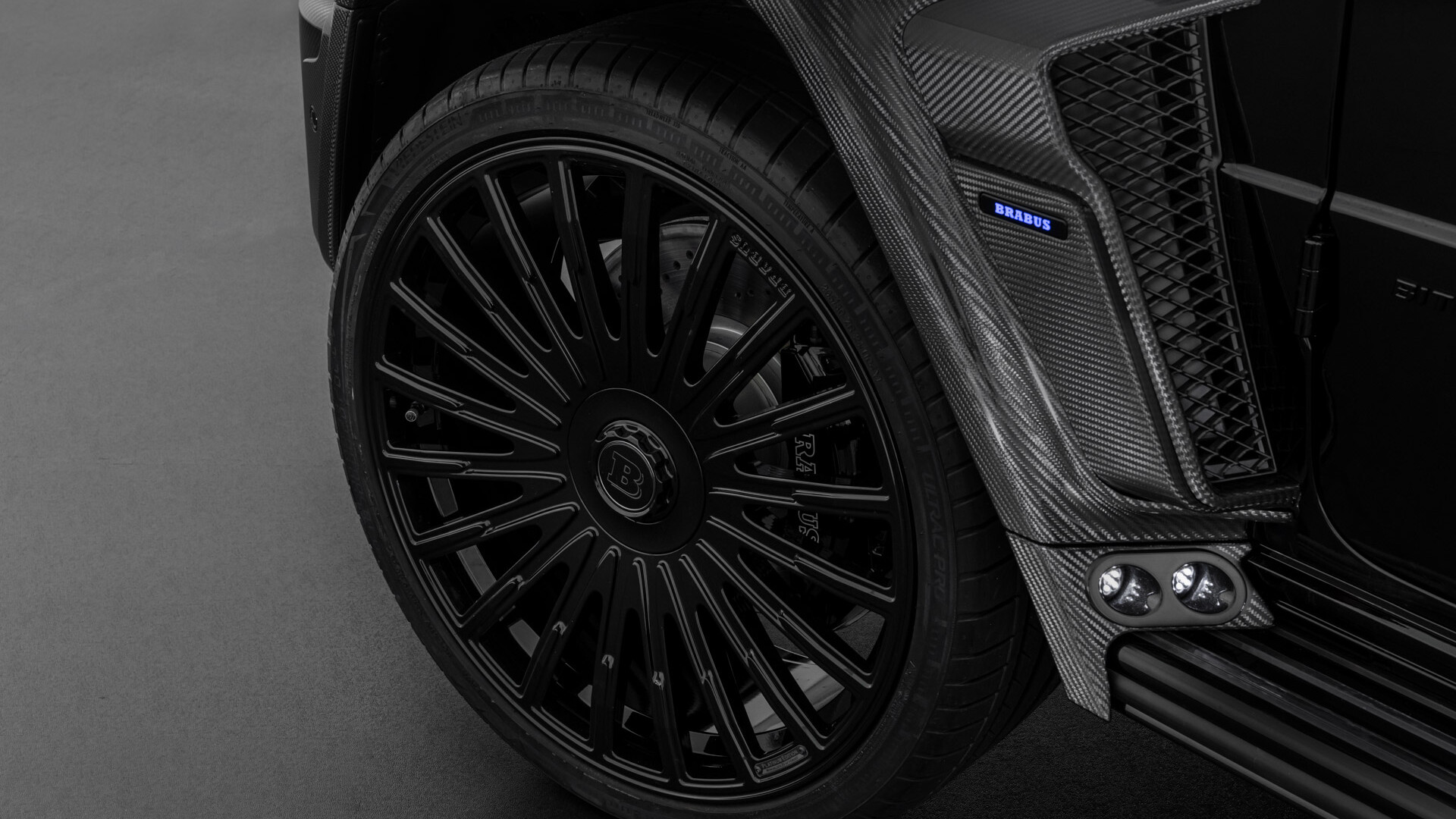 BRABUS 800 SUPERBLACK - Mercedes-AMG G 63 - Supercars - Cars - BRABUS