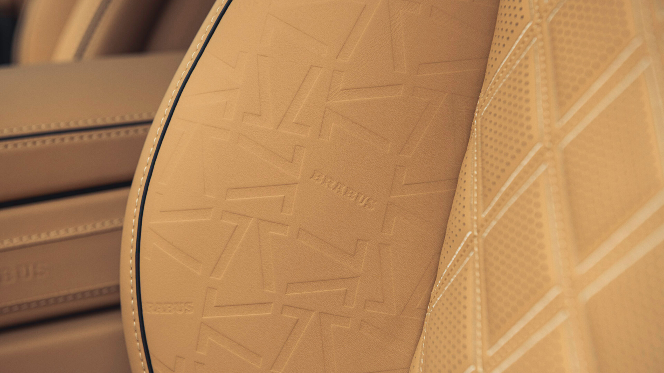 BRABUS 800 4x4² Stealth Green - Supercars - Cars - BRABUS