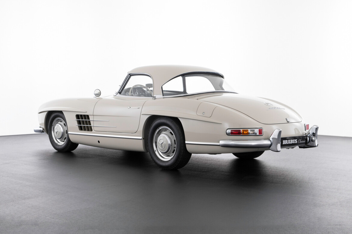 Mercedes-Benz 300 SL Roadster - Classics - Cars | BRABUS